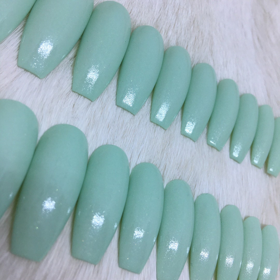 Set of 20 Handpainted Frosty Pale Cucumber Nails | • CHOOSE YOUR SHAPE ...