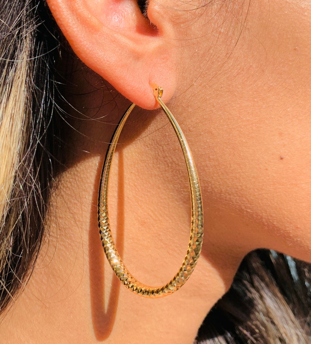 18K GF Large Ridged Teardrop Hoops, Hammered Hoops, Gold Filled Hoops, Large Hoop Earrings ...