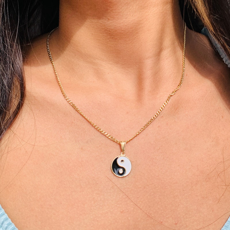 Yin Yang Necklace - Etsy