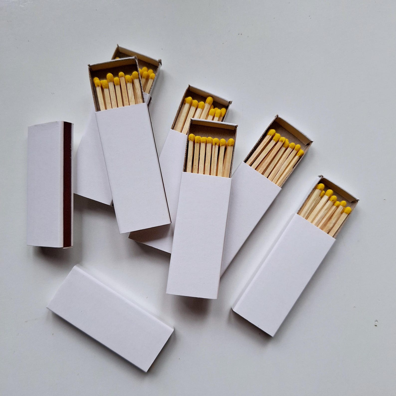 2.2" Plain White Tiny Matchboxes, Striker From One Side, Wooden Matches ...