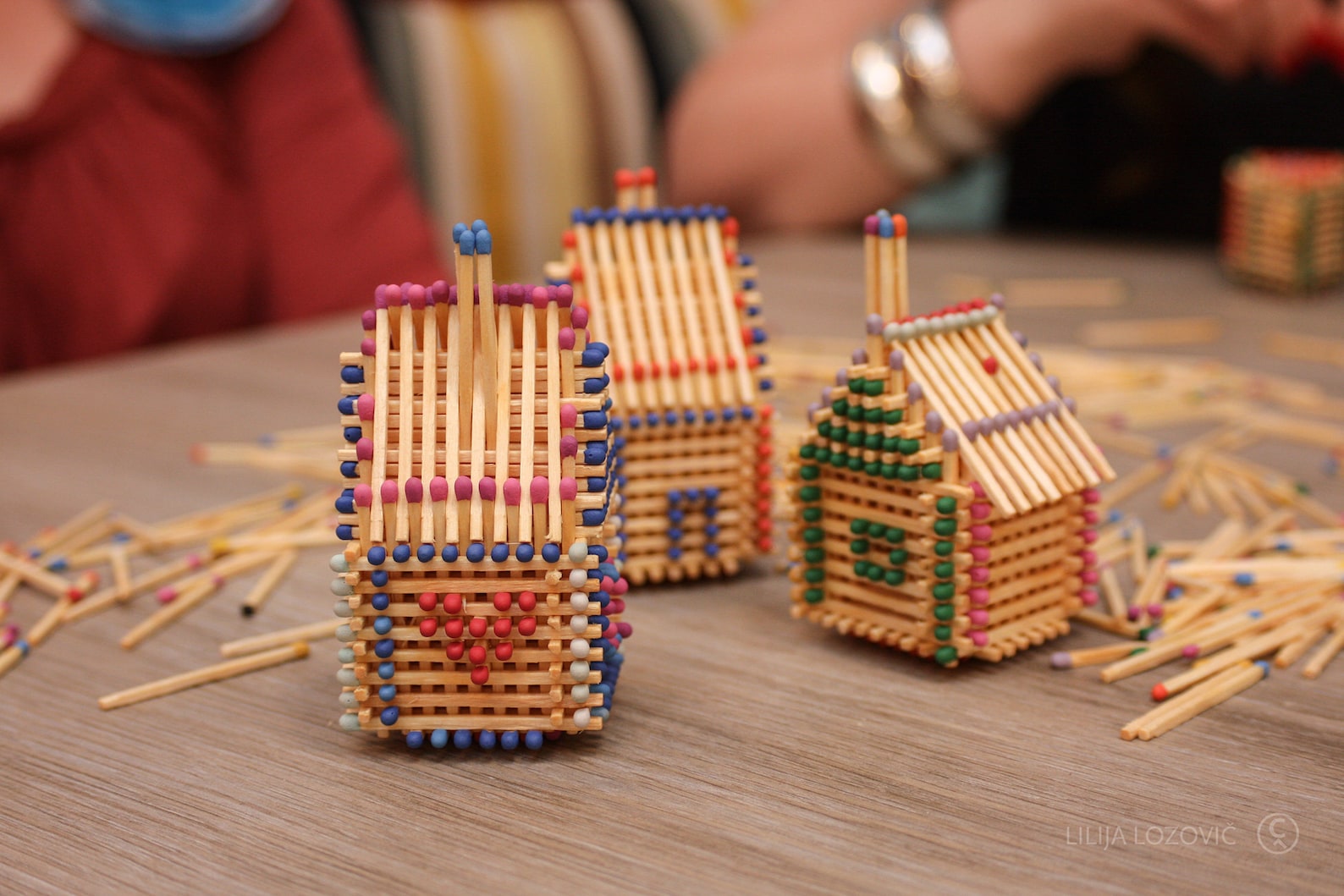 Matchstick House Building Tutorial: DIY Step-by-step Instructions (PDF ...