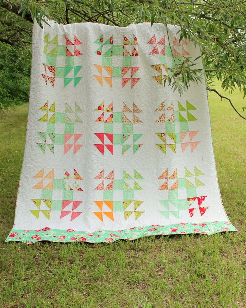 Robin's Nest Quilt Pattern - Traditional Single Wedding Ring Block Made ...