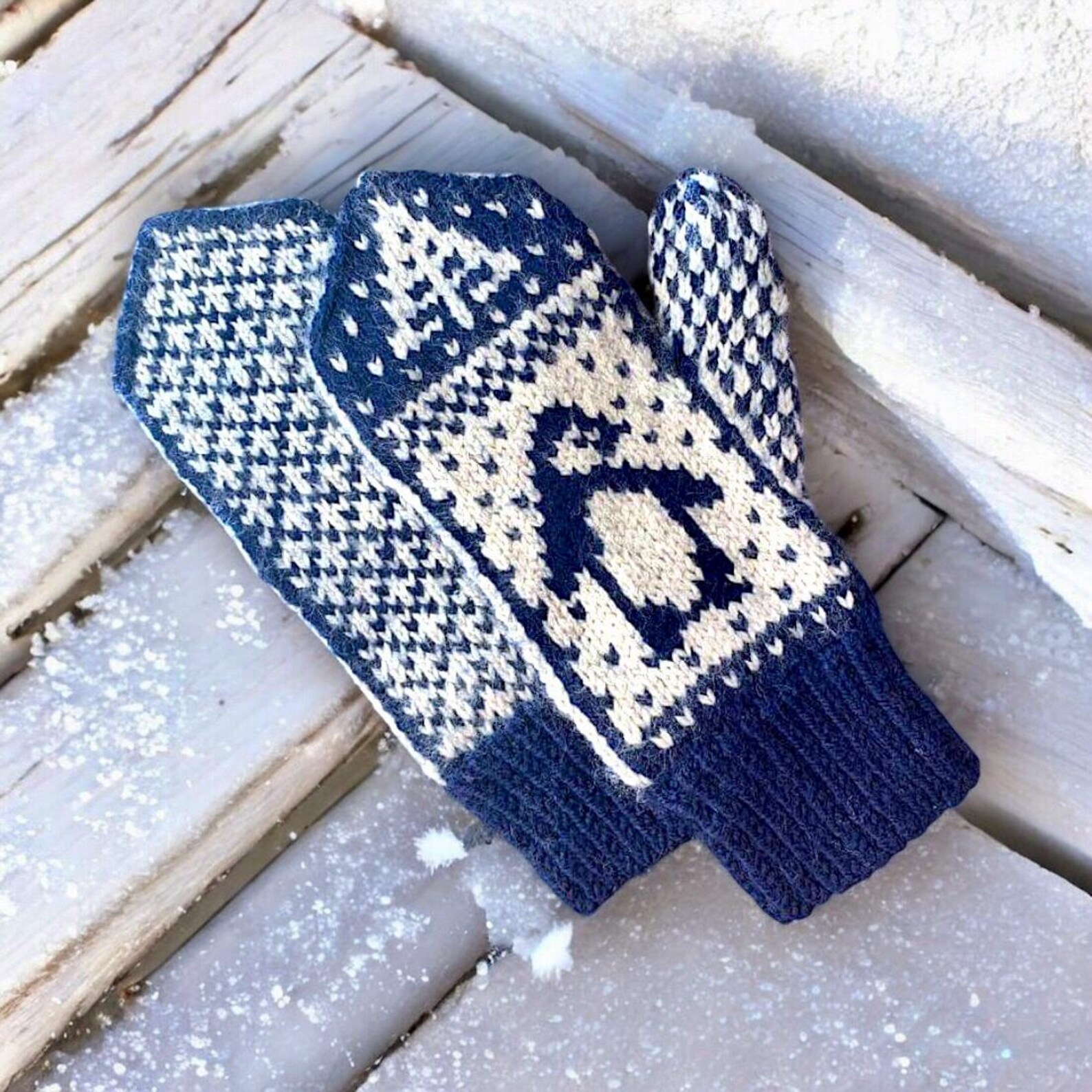 PDF Knitting Pattern- Penguin March Mittens - Etsy
