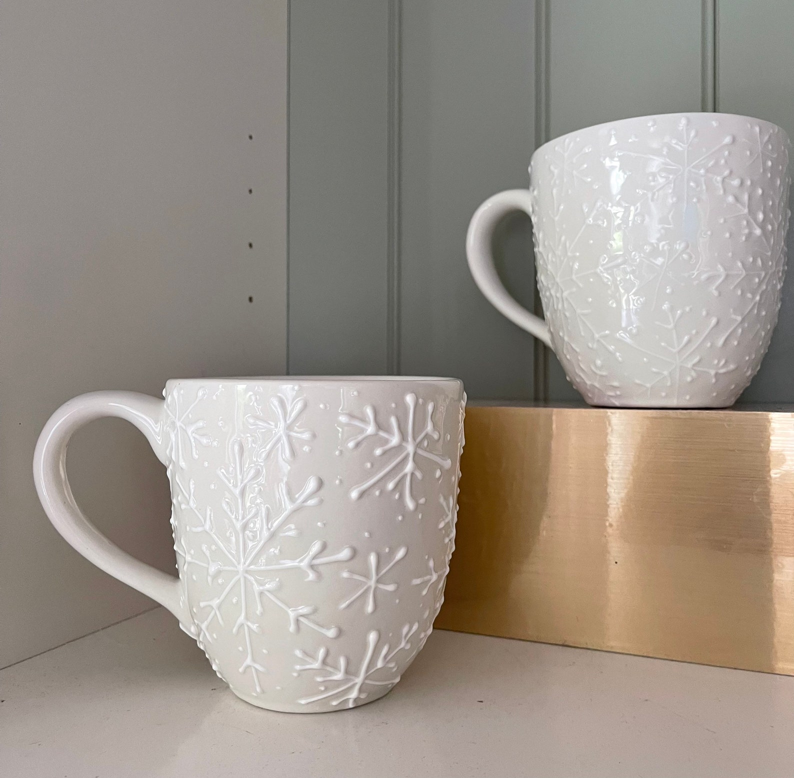 Set of 2 Xmas Mugs Christmas Mugs Snowflake Design Hand - Etsy