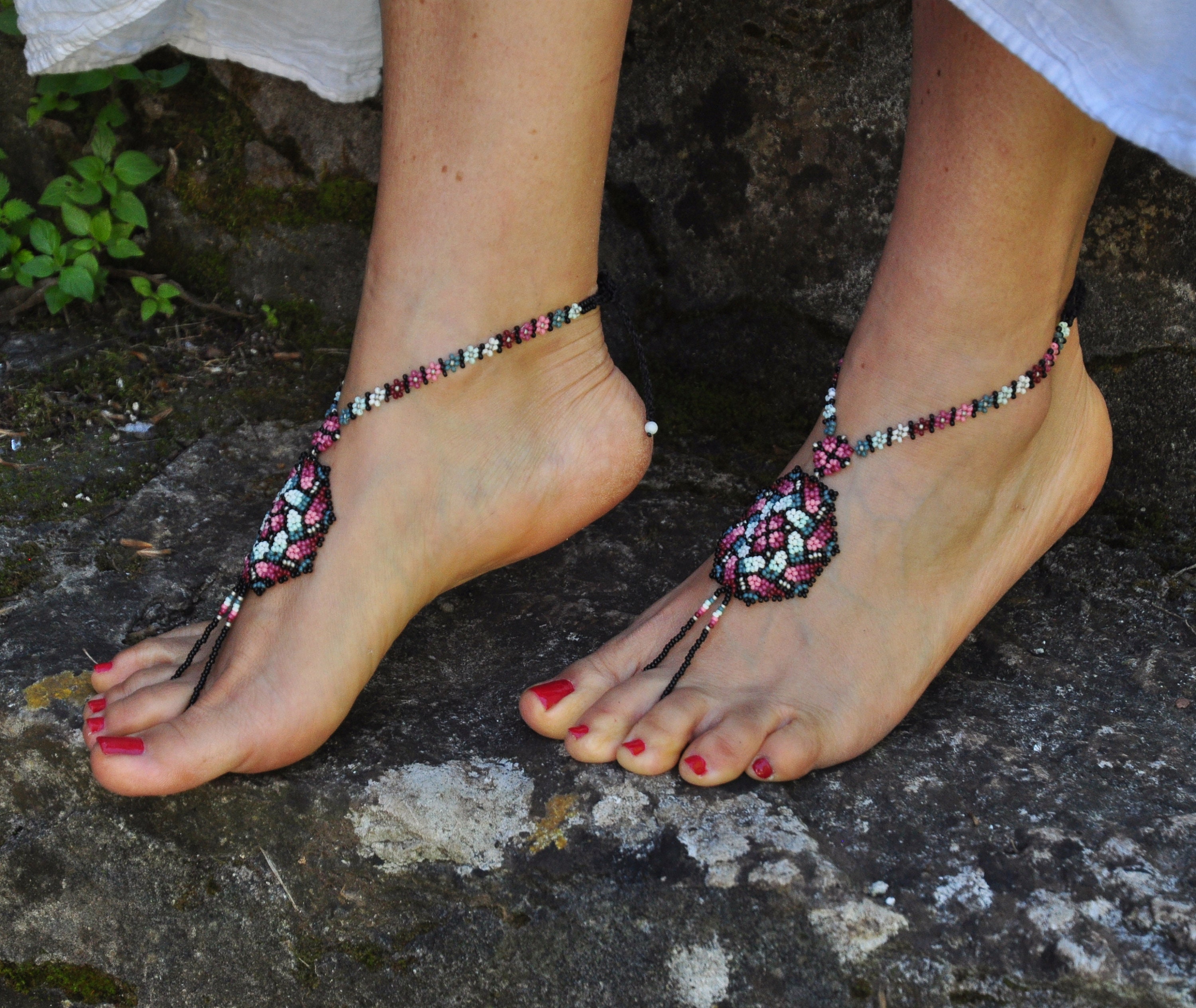 Native American Barefoot SandalsHuichol mandalaMexican folk | Etsy