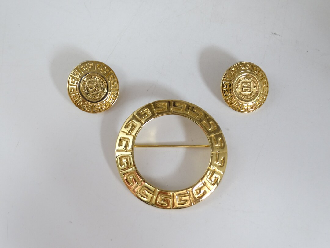 Signed Givenchy Bijoux Shiny Gold Tone Earring and Brooch Jewelry Set ...