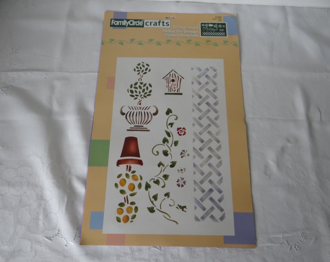 Family Circle Crafts Pre-cut Garden Stencil Topiary Trellis Lattice Ivy ...