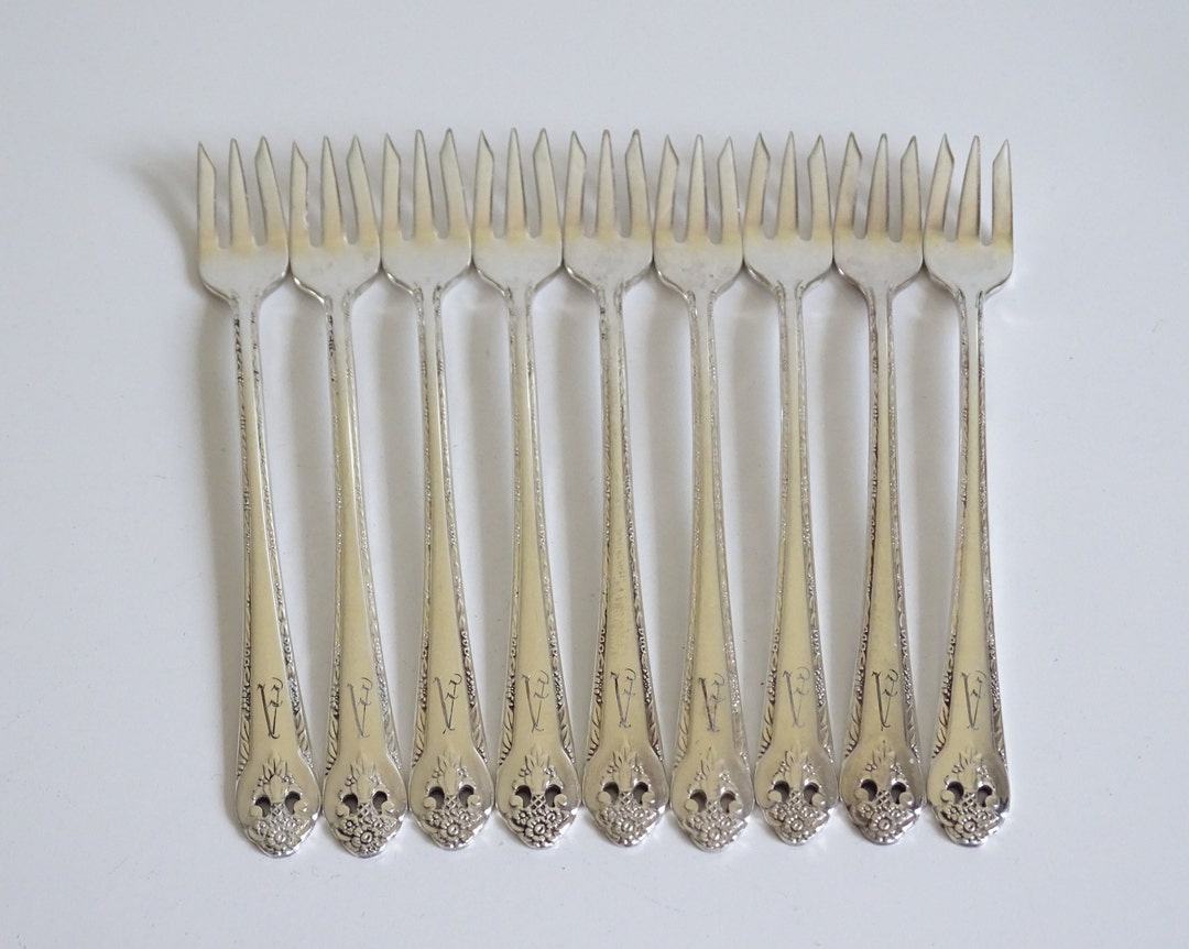 Set of Nine 1937 Holmes & Edwards lovely Lady Silverplate Shrimp ...