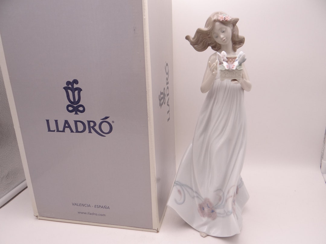 Vintage Lladro Large Figurine butterfly Treasures 6777 With Original ...