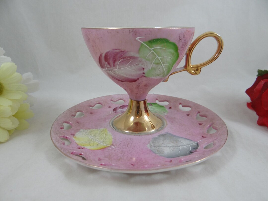 Vintage Art Studio Hand Painted Pink Lusterware Pedestal Lattice ...