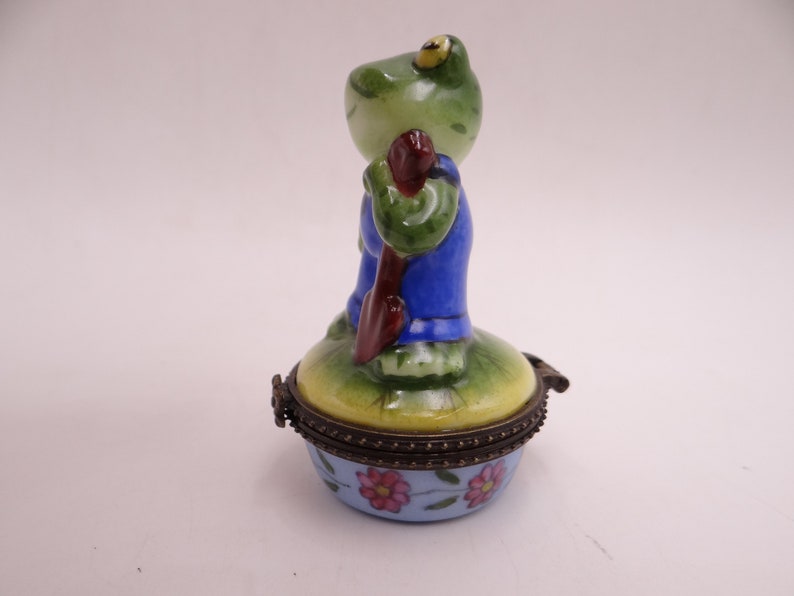 Vintage Gardening Frog Trinket Box or Pill Box | Etsy