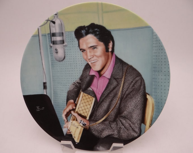 Vintage Elvis Presley Delphi Looking at a Legend Series a Studio ...