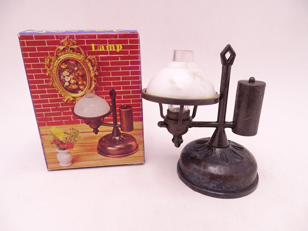 Vintage Diecast Old Fashioned Oil Table Lamp Pencil Sharpener in ...