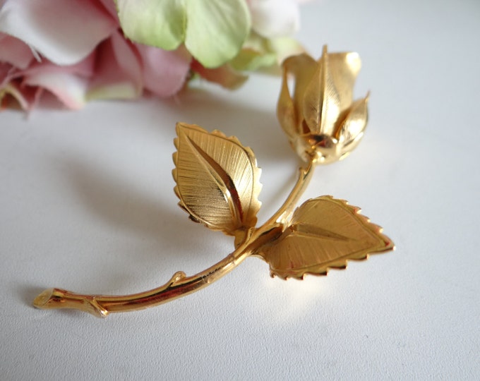 Giovanni Gold Tone Rose Brooch Pin With Stem and Leaf Lovely Vintage ...