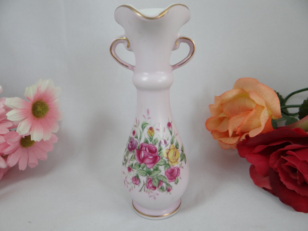 Vintage Hand Painted Lefton Light Purple Bud Pitcher Vase Delightful ...