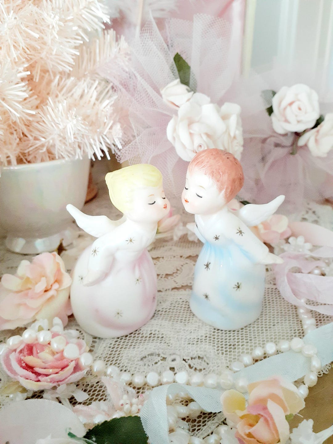 Precious Vintage Kissing Ceramic Angels, Christmas Holiday Angel ...