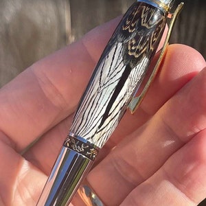Ring Neck Pheasant and Silver Pheasant Feather Resin Embedded Ballpoint ...