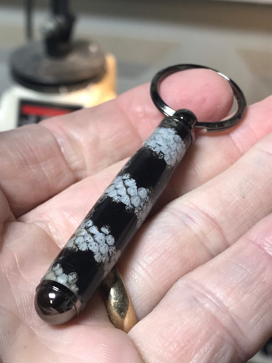Genuine Coon Tail Western Diamondback Rattlesnake Skin Keyring With ...