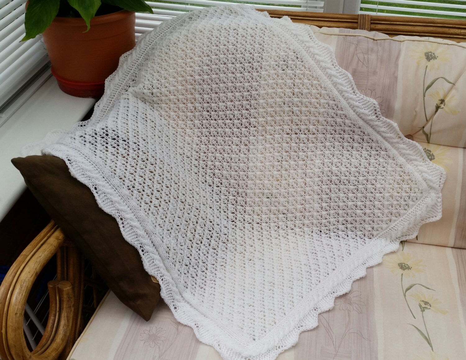 Knitted baby blanket cot blanket lace lightweight | Etsy