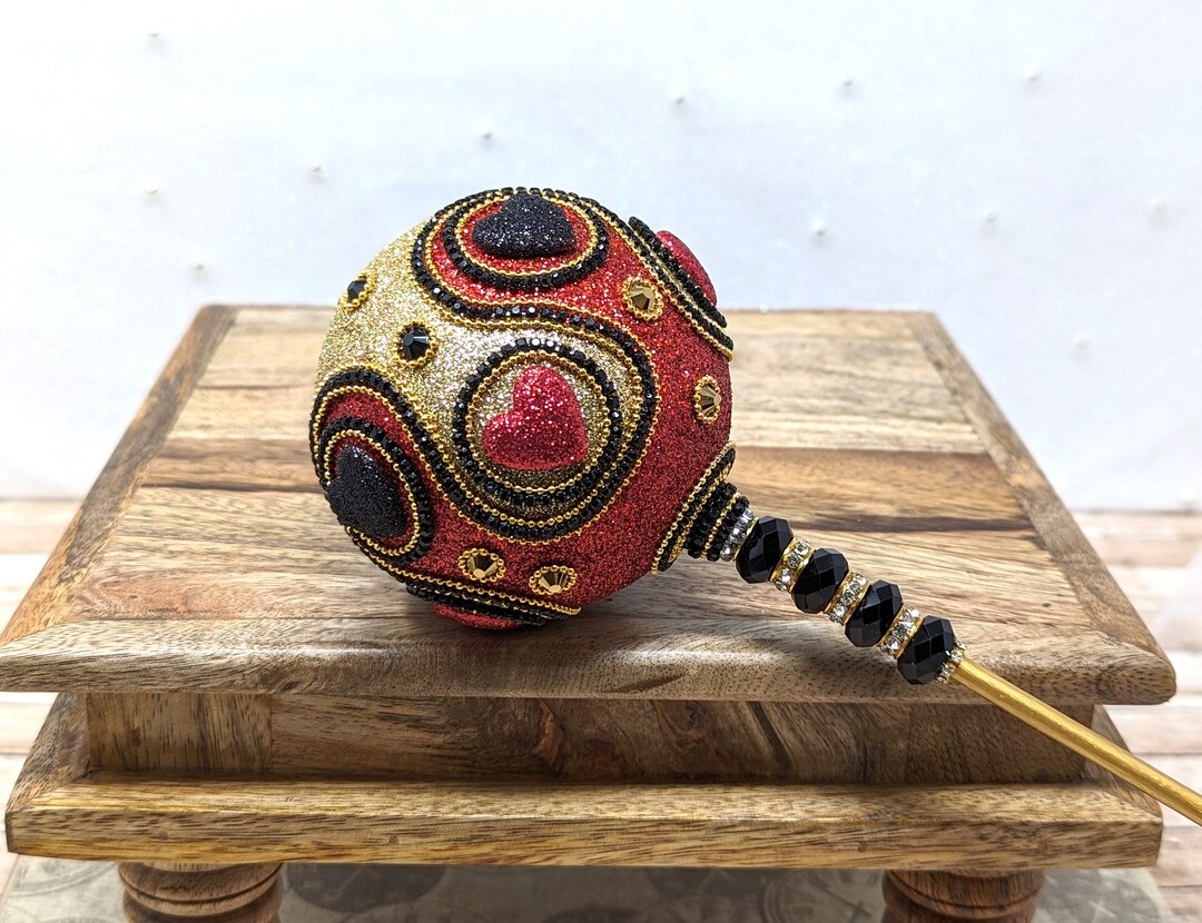 18" Queen of Hearts Ball Scepter - Etsy