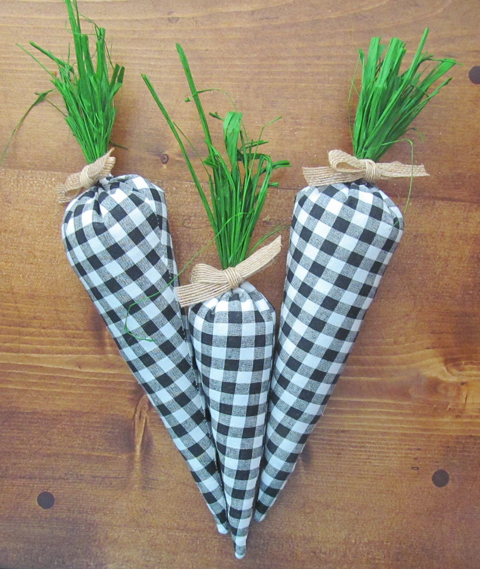 Buffalo Check Easter, Buffalo Check Easter Carrots, Farmhouse Easter ...