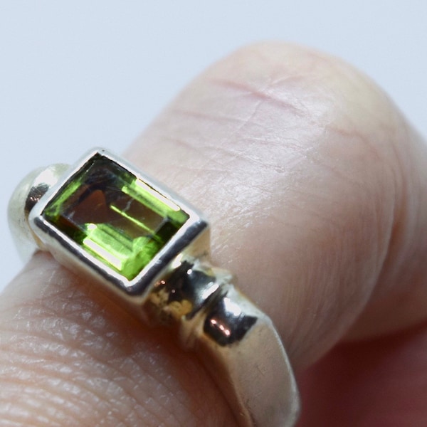 Emerald Cut Peridot - Etsy