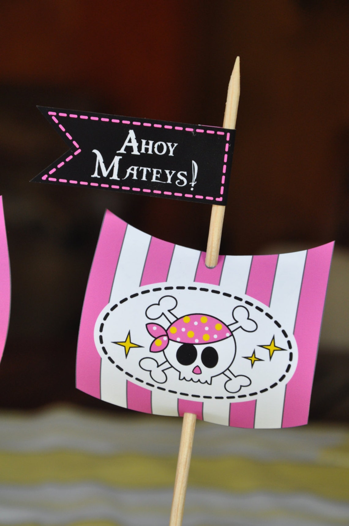 Pirate Party Cupcake Toppers / Pirate Ship Sails / Pirate - Etsy