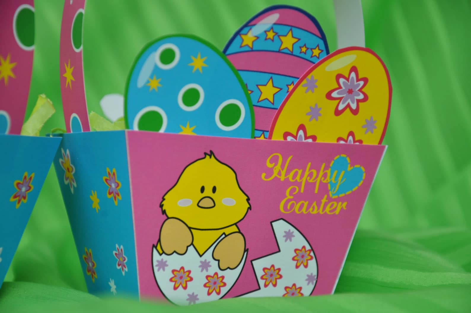 Mini Easter Basket Coloring Page / Easter Chick and Easter Bunny ...