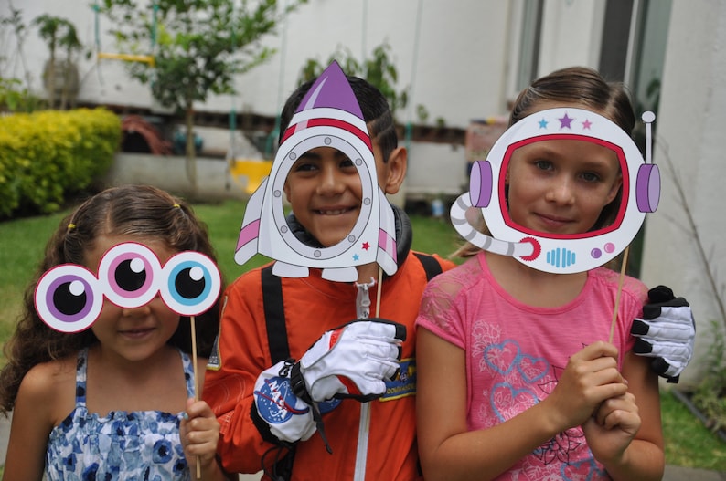 Astronaut Party Photo Booth Props / Outer Space Party Props / - Etsy ...