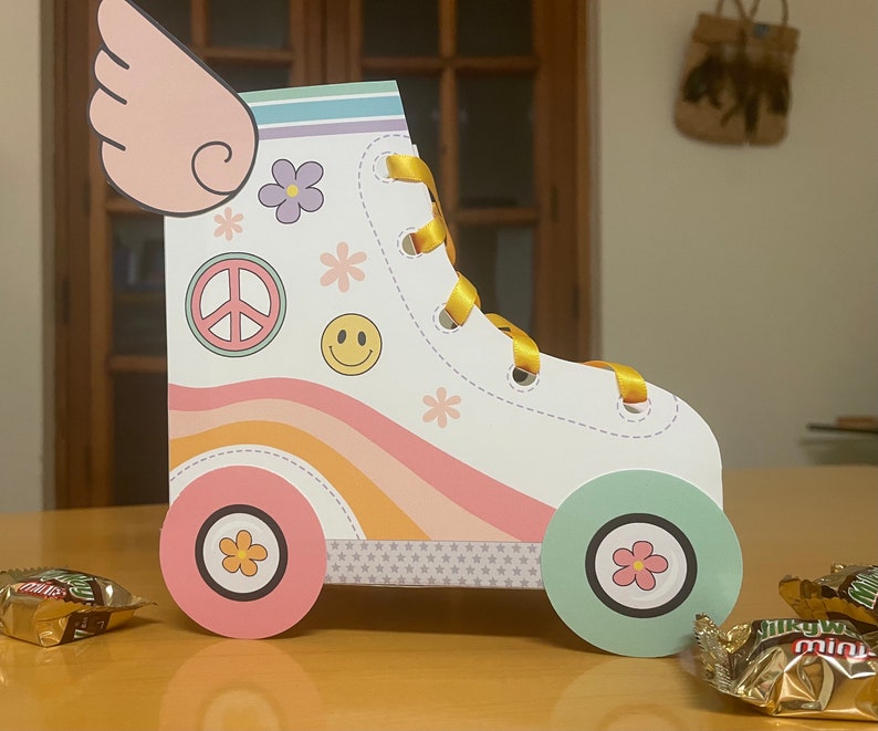 GROOVY Roller Skate Party Favor Boxes / Skate Favors Treat Box - Etsy