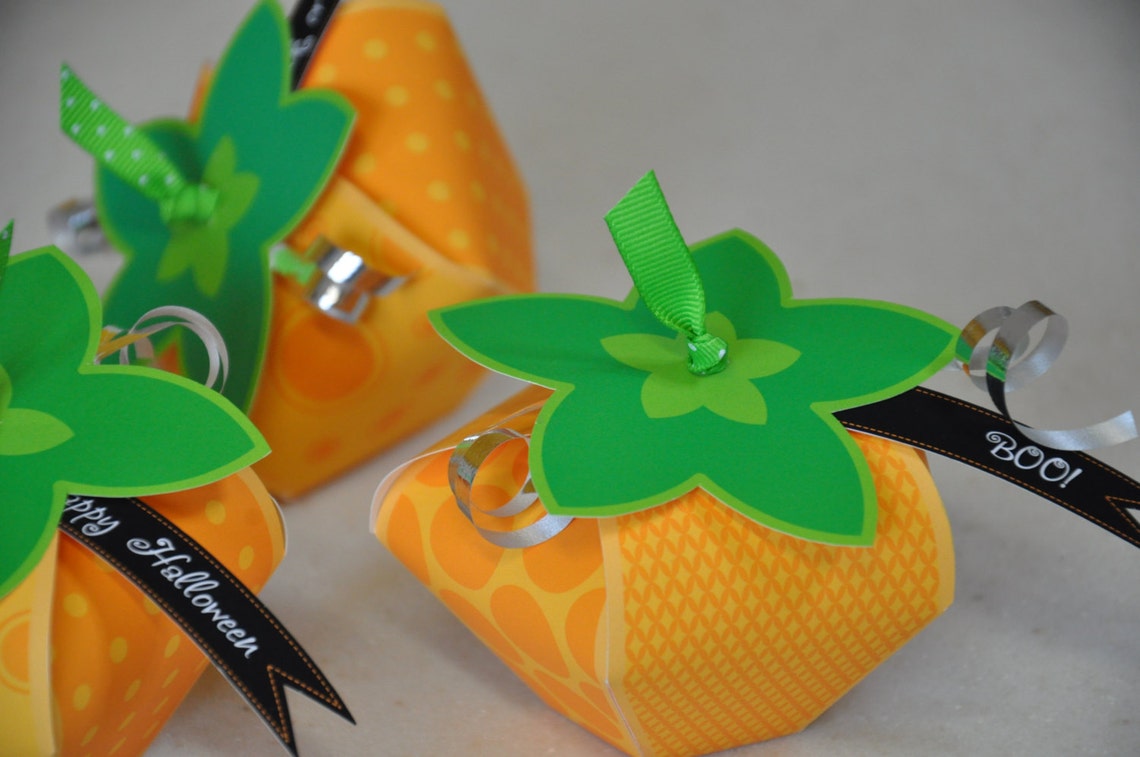 Halloween Party Pumpkin Favor Box / Treat Box PDF Printable Template ...