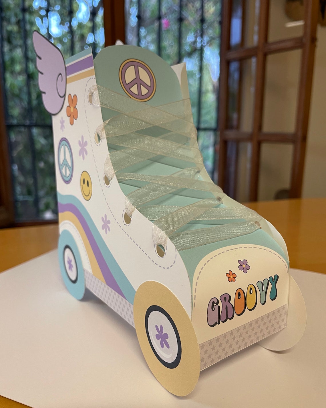 GROOVY Roller Skate Party Favor Boxes / Skate Favors Treat Box - Etsy