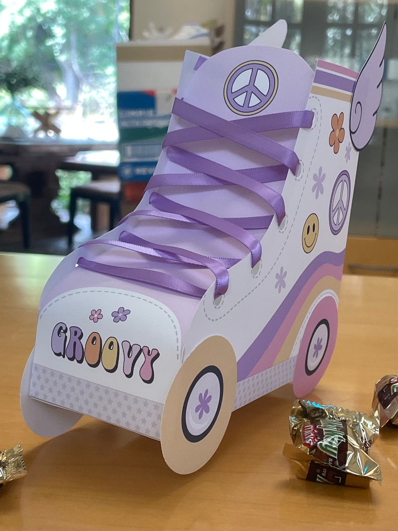 GROOVY Roller Skate Party Favor Boxes / Skate Favors Treat Box - Etsy