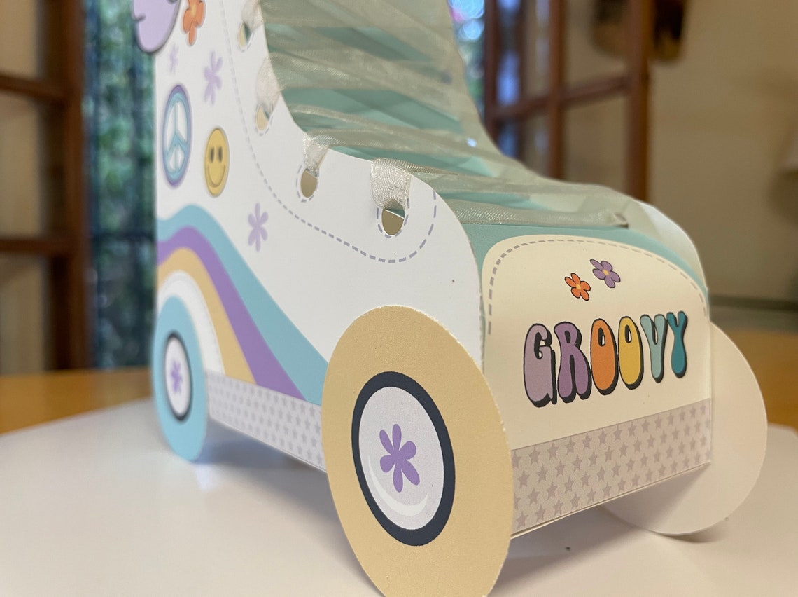 GROOVY Roller Skate Party Favor Boxes / Skate Favors Treat Box ...