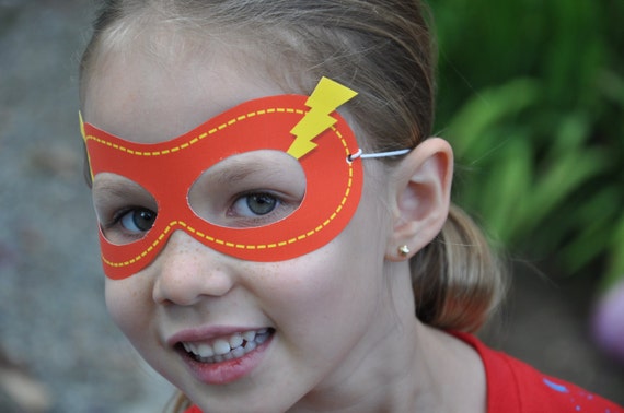 Super Heroes party pdf printable superhero eye masks / face masks ...