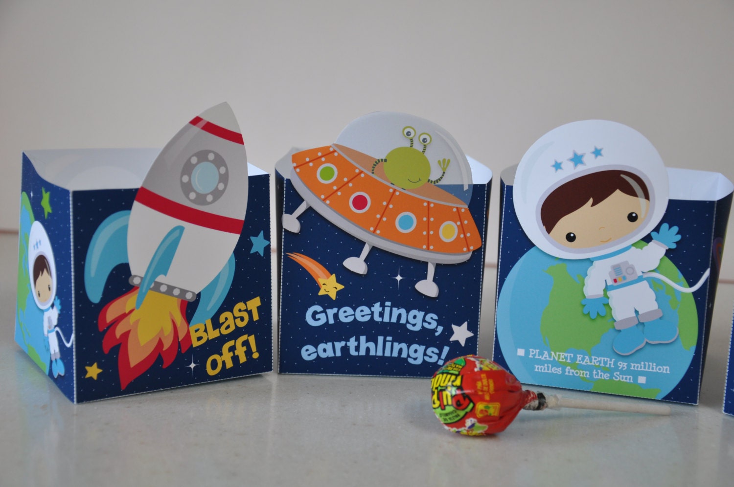 Space Party Popcorn Box / Rocket Planet Outer Space Treat Box | Etsy