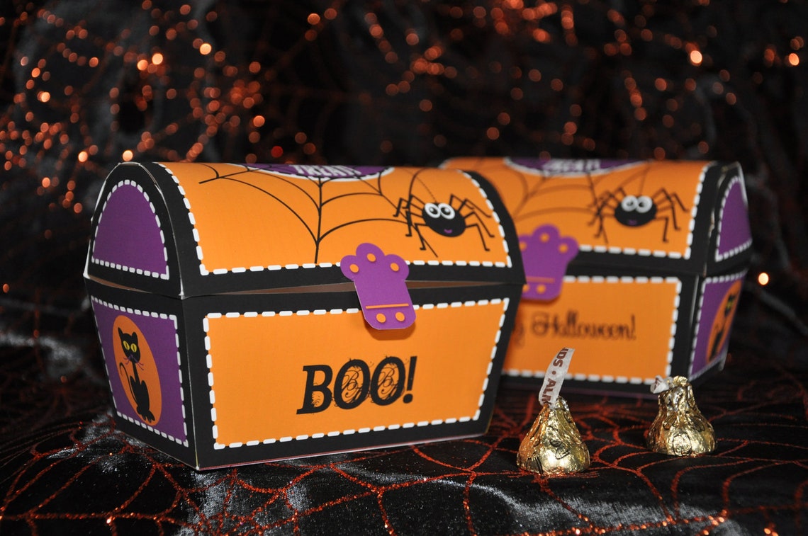 Halloween Treasure Chest Printable Trick or Treat Favor Box ...