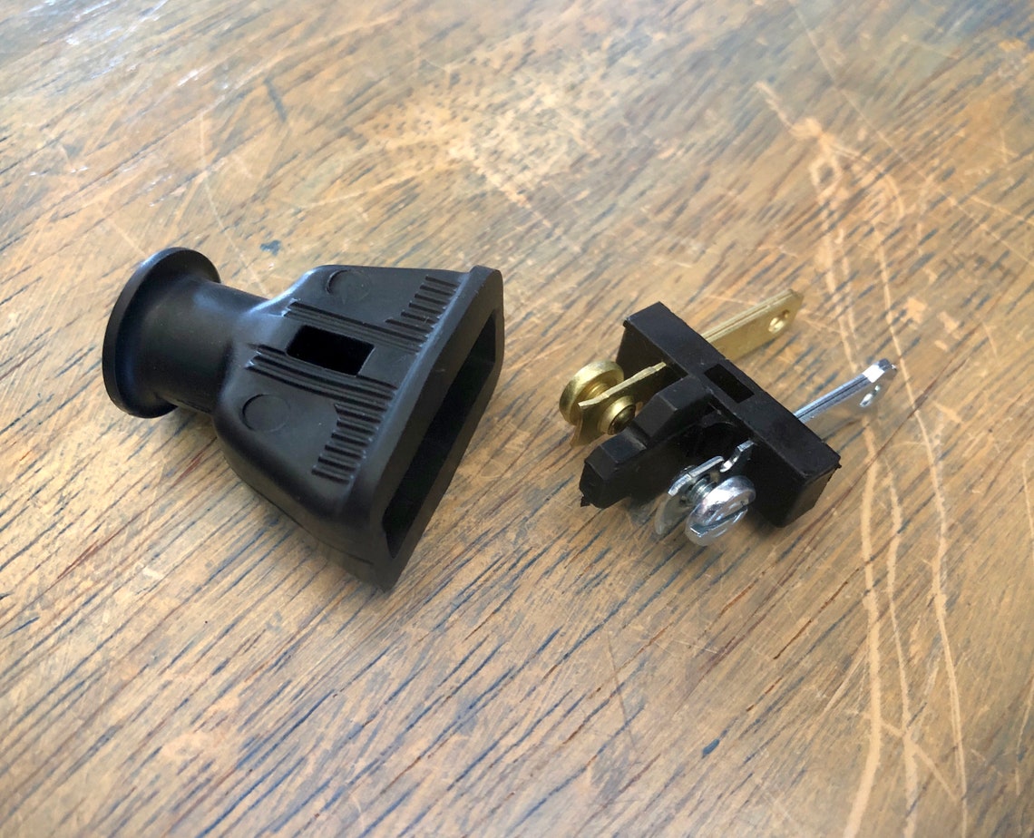 2 Prong Electrical Plug - Black Polarized Male Plug Connector- Top ...