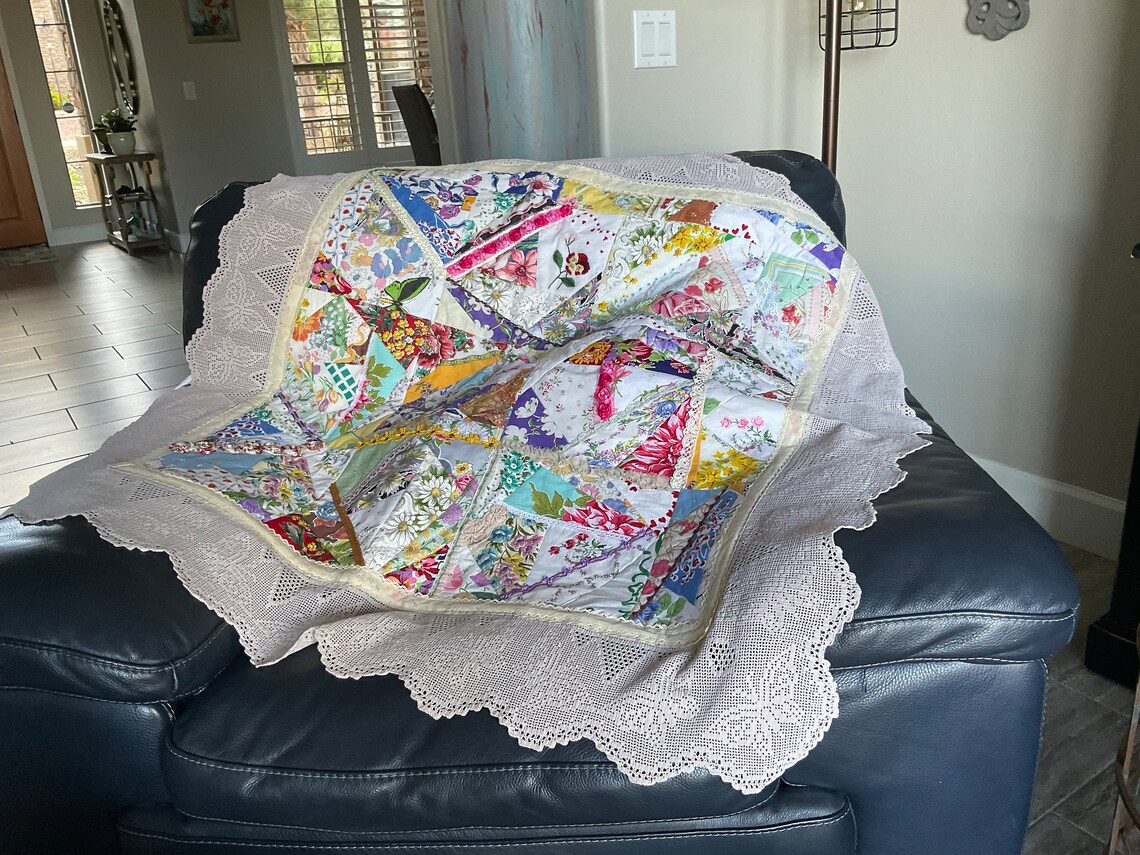 Vintage Hankie Quilt - Etsy