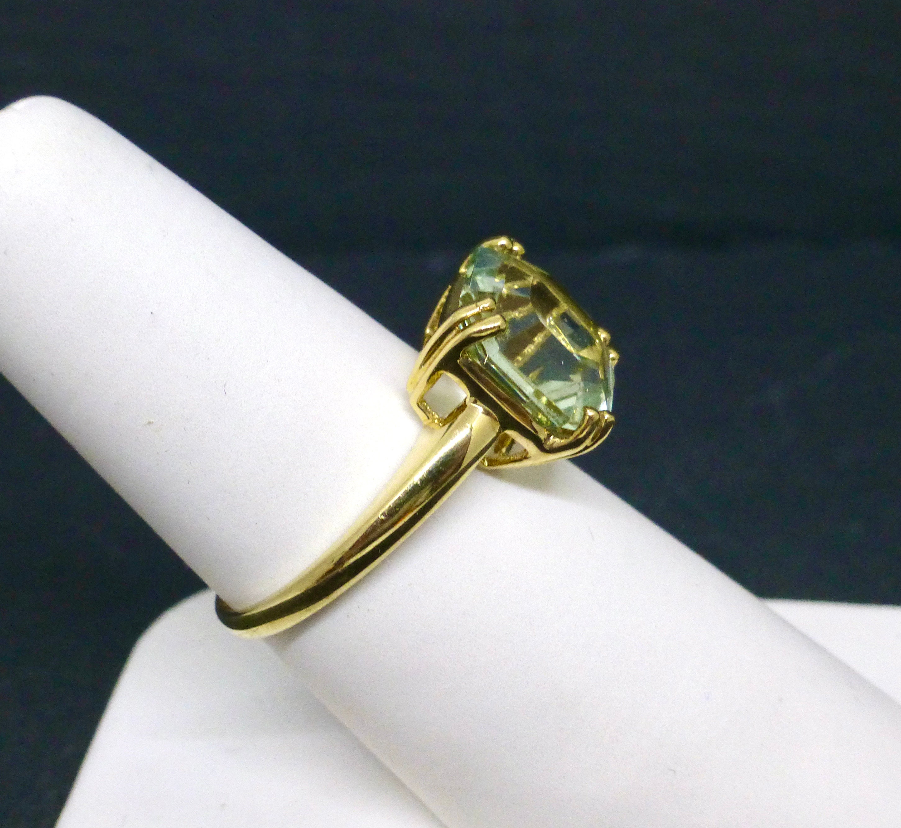 9K Gold and Pale Green Quartz Ring - Etsy