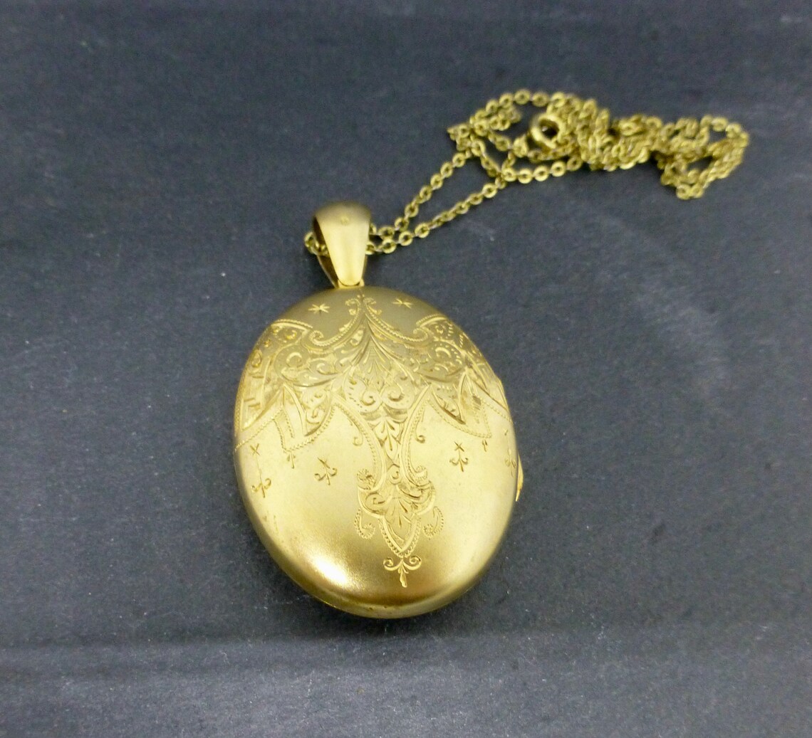 James Fenton Silver Gilt Locket - Etsy