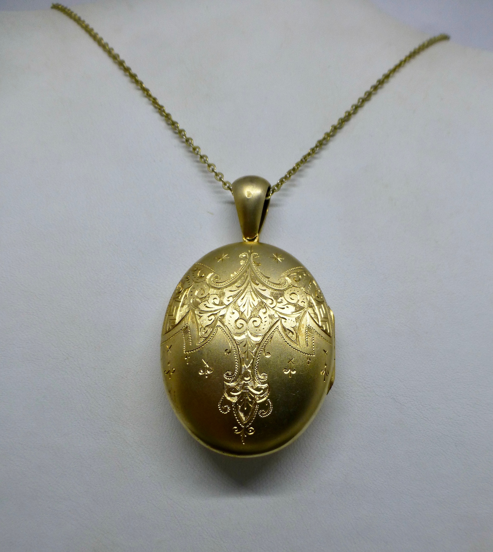 James Fenton Silver Gilt Locket - Etsy