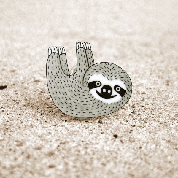 Sloth Brooch - Etsy