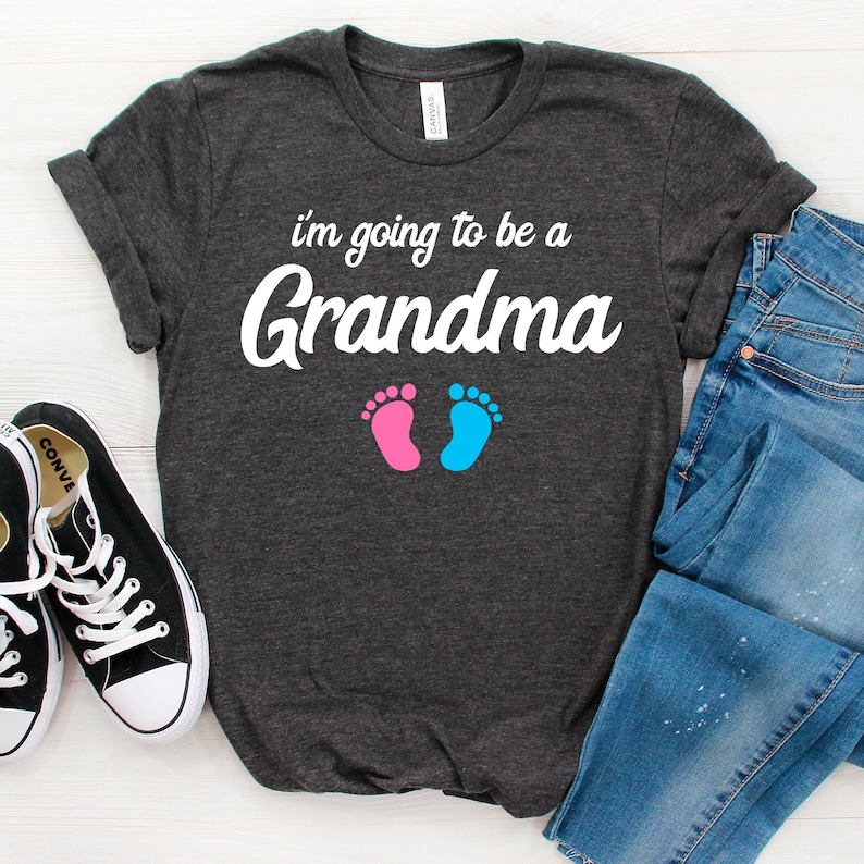 I'm Going to Be A Grandma, Grandma Shirt, Pregnancy Reveal, Baby ...