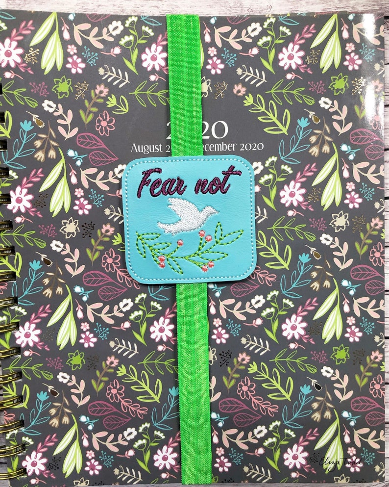 ITH Fear Not Book Band 4x4 DIGITAL Embroidery DESIGN | Etsy