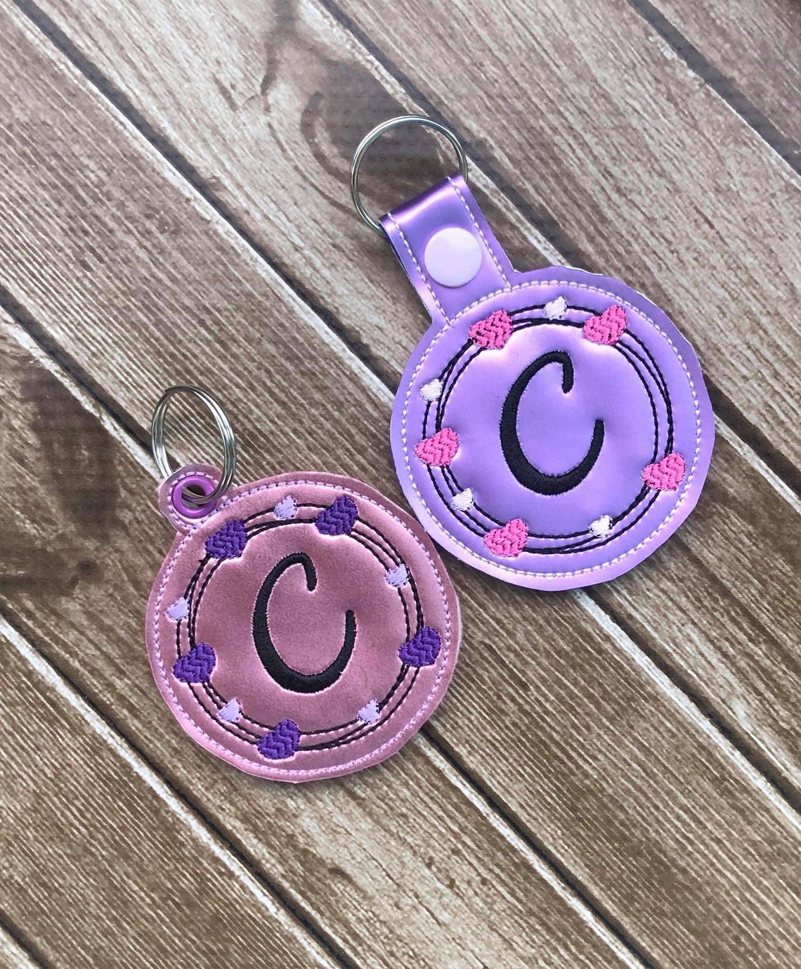 ITH Heart Frame Monogram Snap Tab & Eyelet Fob 4x4 and 5x7 | Etsy