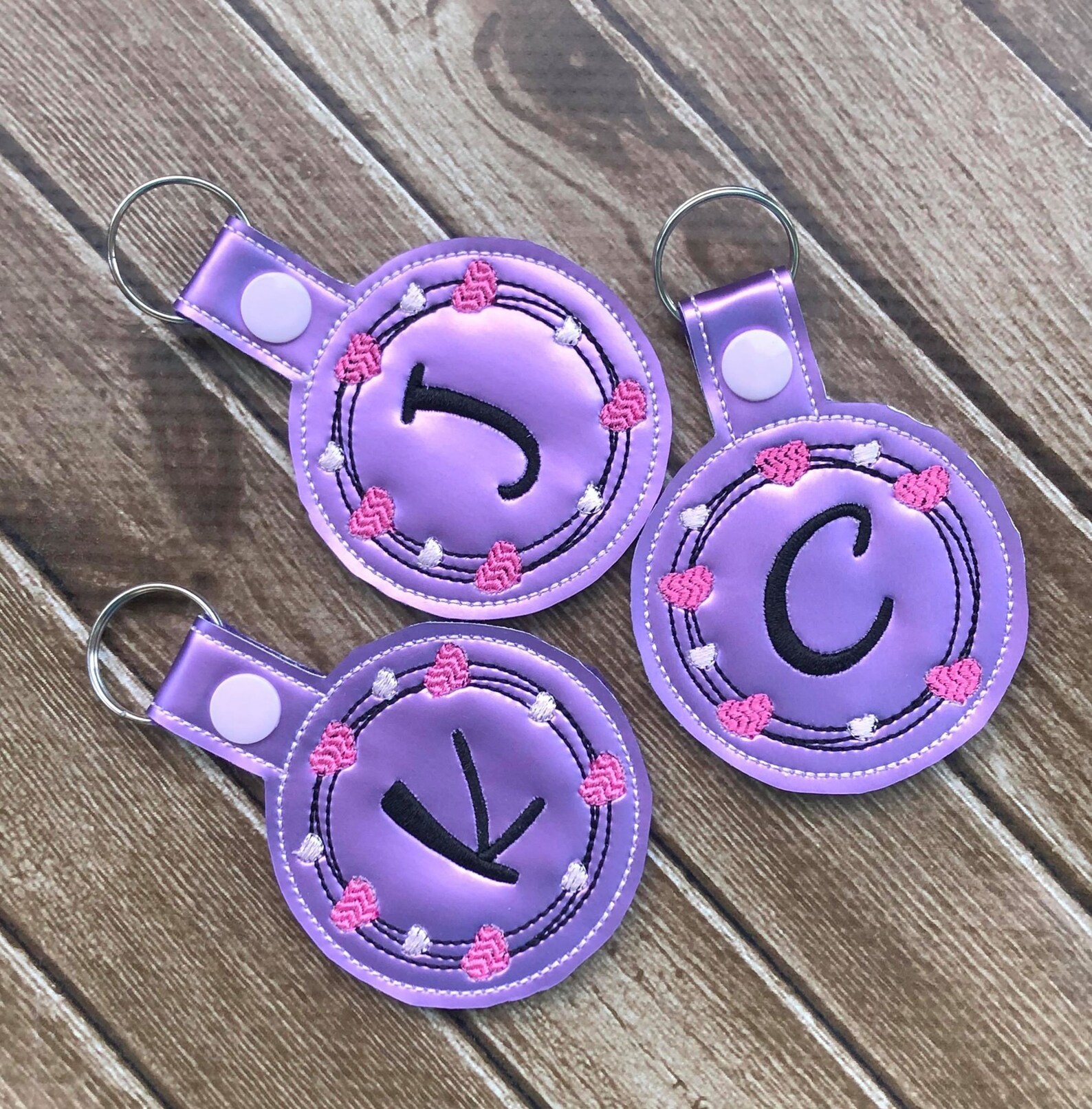 ITH Heart Frame Monogram Snap Tab & Eyelet Fob 4x4 and 5x7 | Etsy