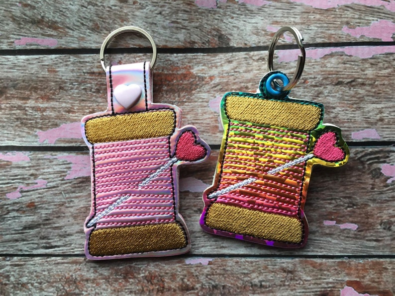 ITH Spool of Thread Snap Tab & Eyelet Fob 4x4 and 5x7 - Etsy