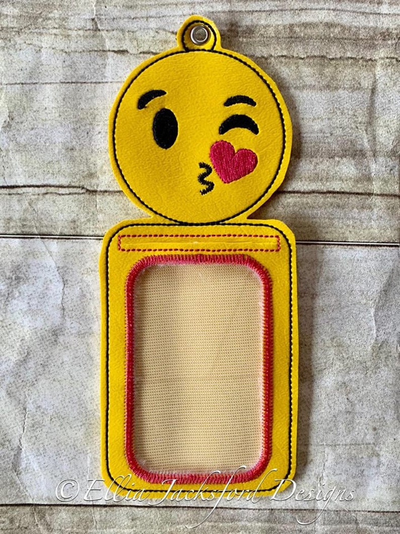 ITH Smiley Blowing Kiss ID Holder or Luggage Tag 5x7 Included - Etsy