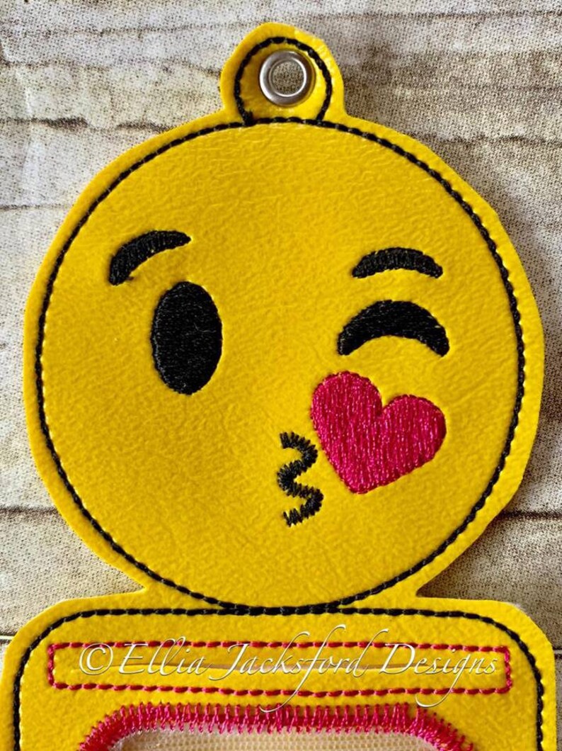 ITH Smiley Blowing Kiss ID Holder or Luggage Tag 5x7 Included - Etsy